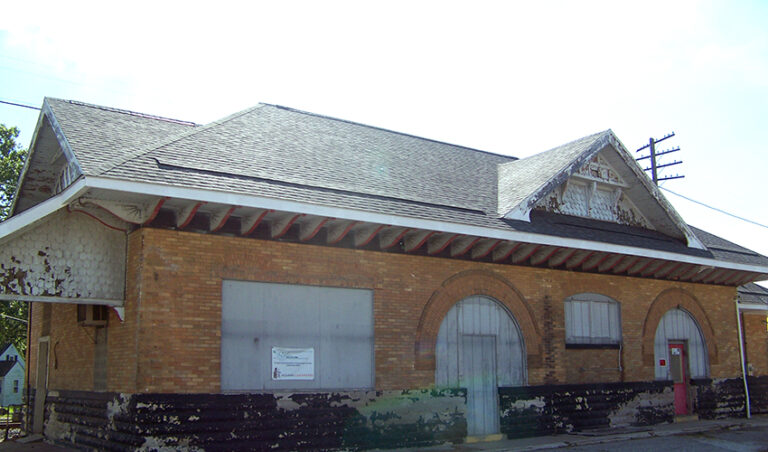 Quilting Group Crafts Plan for Marion Depot - Indiana Landmarks